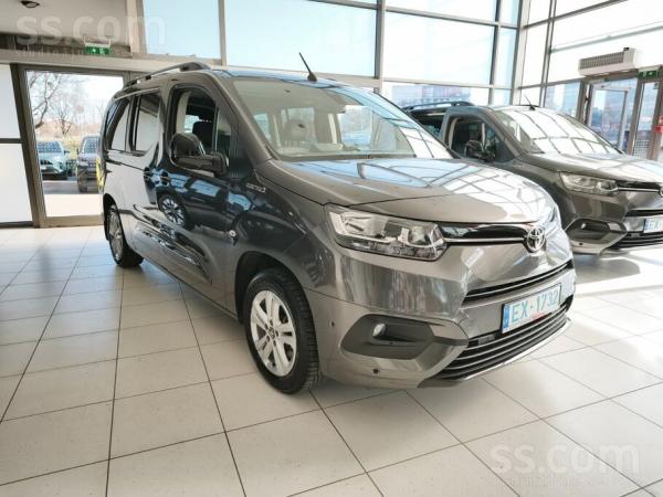 Pelēks Toyota Proace 2023 Rīga, ar dzinēja tilpumu 2.00 L un nobraukumu 30 tūkst. km par 28900 €, foto 5 vietnē AUTOMOTO.COM.LV