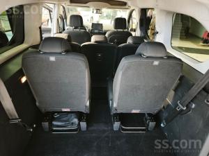 Grey Toyota Proace 2023 in Riga, with an engine capacity of 2.00 L and mileage of 30 thousand km for 28900 €, photo 13 on AUTOMOTO.COM.LV