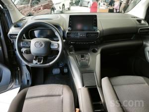 Grey Toyota Proace 2023 in Riga, with an engine capacity of 2.00 L and mileage of 30 thousand km for 28900 €, photo 23 on AUTOMOTO.COM.LV