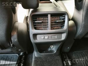 Grey Toyota Proace 2023 in Riga, with an engine capacity of 2.00 L and mileage of 30 thousand km for 28900 €, photo 24 on AUTOMOTO.COM.LV