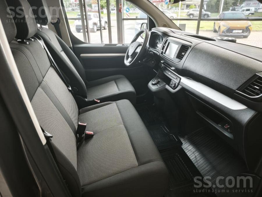 Grey Toyota Proace 2023 in Riga, with an engine capacity of 2.00 L and mileage of 100 thousand km for 32900 €, photo 11 on AUTOMOTO.COM.LV