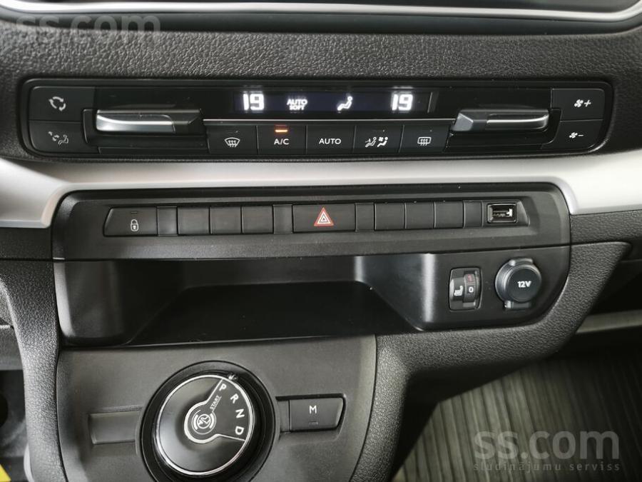 Grey Toyota Proace 2023 in Riga, with an engine capacity of 2.00 L and mileage of 100 thousand km for 32900 €, photo 19 on AUTOMOTO.COM.LV