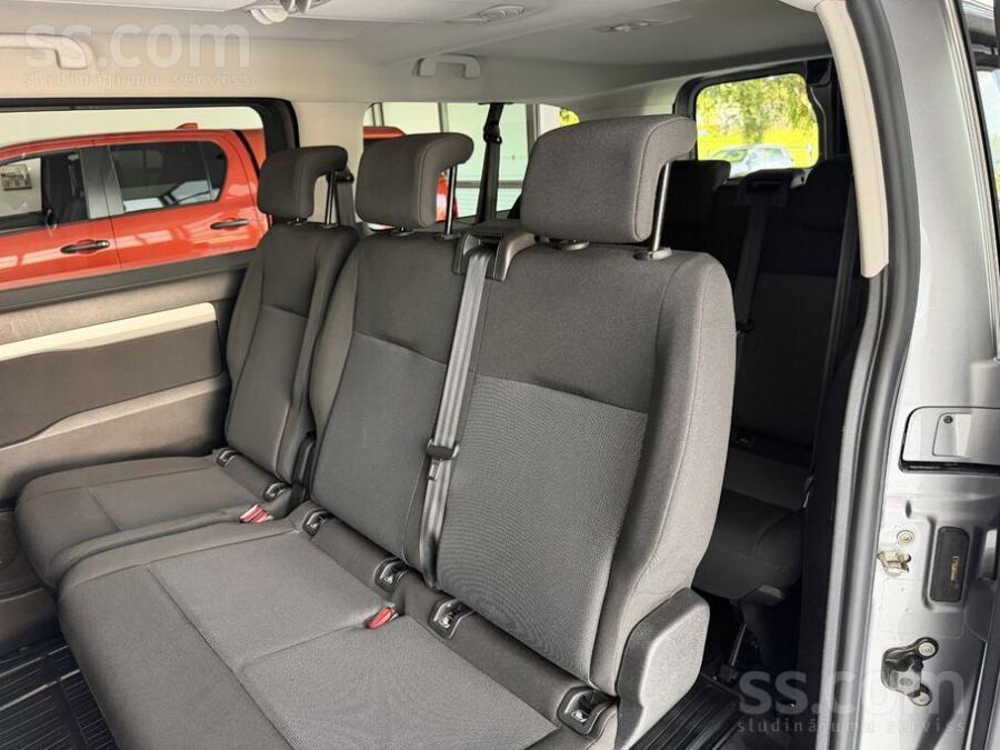 Pelēks Toyota Proace 2023 Rīga, ar dzinēja tilpumu 2.00 L un nobraukumu 98 tūkst. km par 30900 €, foto 9 vietnē AUTOMOTO.COM.LV