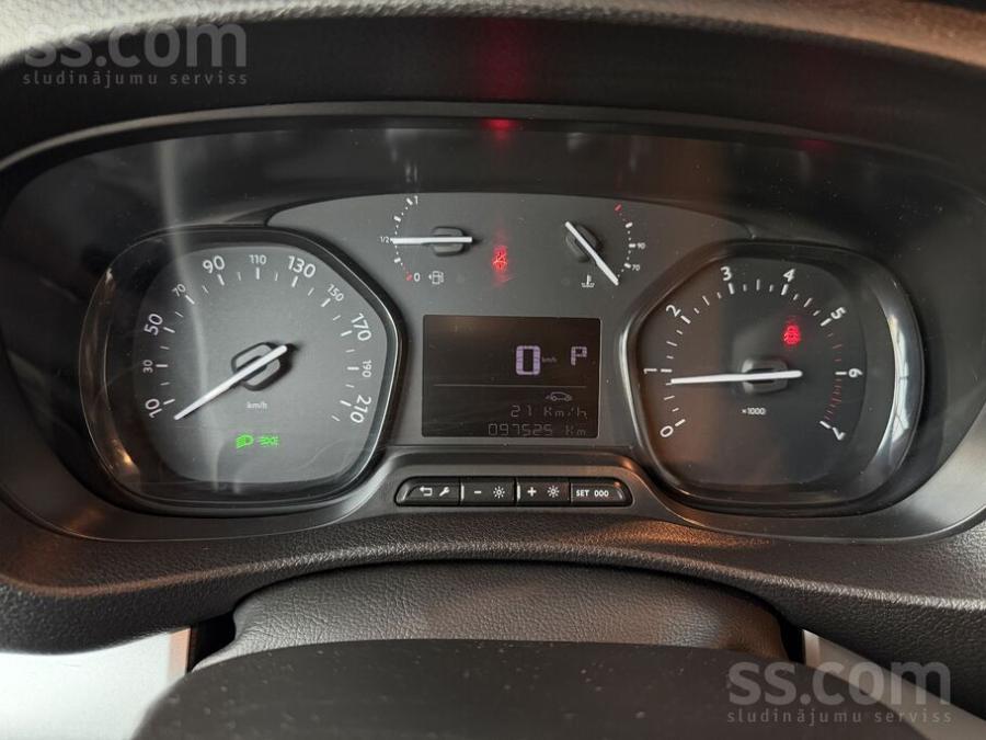 Pelēks Toyota Proace 2023 Rīga, ar dzinēja tilpumu 2.00 L un nobraukumu 98 tūkst. km par 30900 €, foto 17 vietnē AUTOMOTO.COM.LV