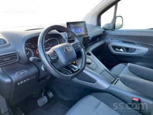 Grey Toyota Proace 2023 in Riga, with an engine capacity of 1.50 L and mileage of 127 thousand km for 16990 €, photo 12 on AUTOMOTO.COM.LV