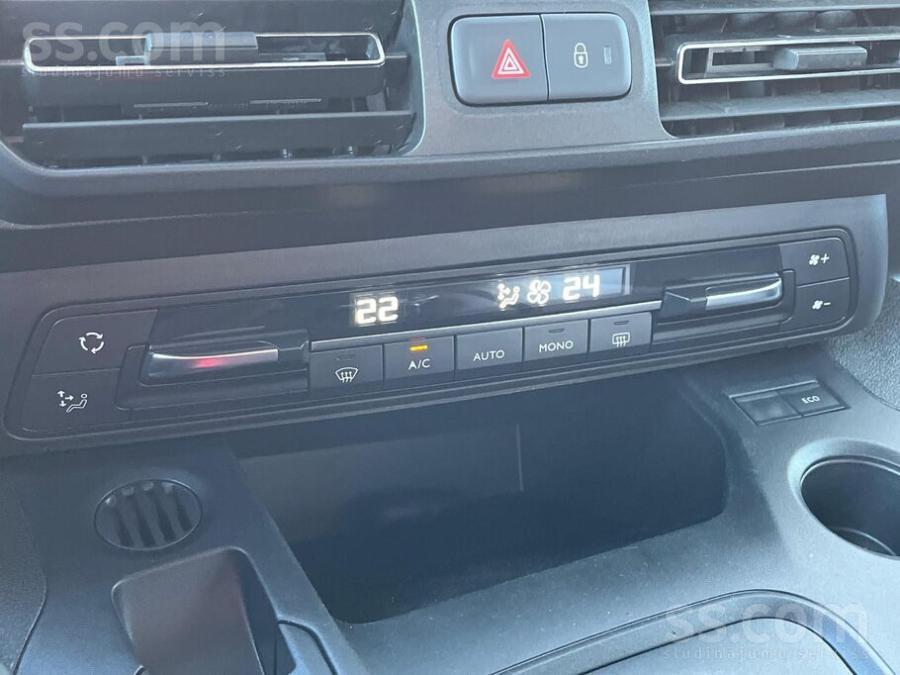 Grey Toyota Proace 2023 in Riga, with an engine capacity of 1.50 L and mileage of 127 thousand km for 16990 €, photo 16 on AUTOMOTO.COM.LV