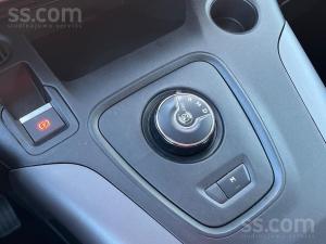 Grey Toyota Proace 2023 in Riga, with an engine capacity of 1.50 L and mileage of 127 thousand km for 16990 €, photo 17 on AUTOMOTO.COM.LV