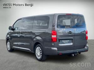 Pelēks Toyota Proace 2024 Rīga, ar dzinēja tilpumu 2.00 L un nobraukumu 37 tūkst. km par 36990 €, foto 22 vietnē AUTOMOTO.COM.LV