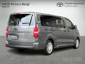 Grey Toyota Proace 2024 in Riga, with an engine capacity of 2.00 L and mileage of 40 thousand km for 35990 €, photo 2 on AUTOMOTO.COM.LV