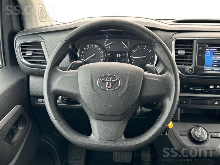 Pelēks Toyota Proace 2024 Rīga, ar dzinēja tilpumu 2.00 L un nobraukumu 65 tūkst. km par 35990 €, foto 13 vietnē AUTOMOTO.COM.LV