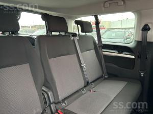 Pelēks Toyota Proace 2024 Rīga, ar dzinēja tilpumu 2.00 L un nobraukumu 65 tūkst. km par 35990 €, foto 27 vietnē AUTOMOTO.COM.LV