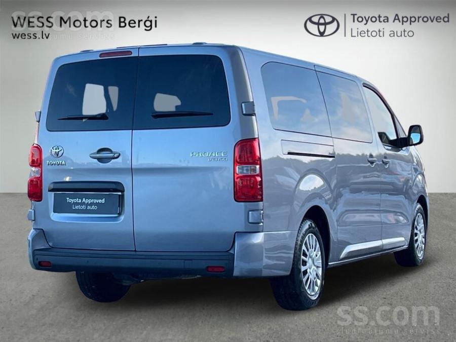 Pelēks Toyota Proace 2024 Rīga, ar dzinēja tilpumu 2.00 L un nobraukumu 63 tūkst. km par 31990 €, foto 3 vietnē AUTOMOTO.COM.LV