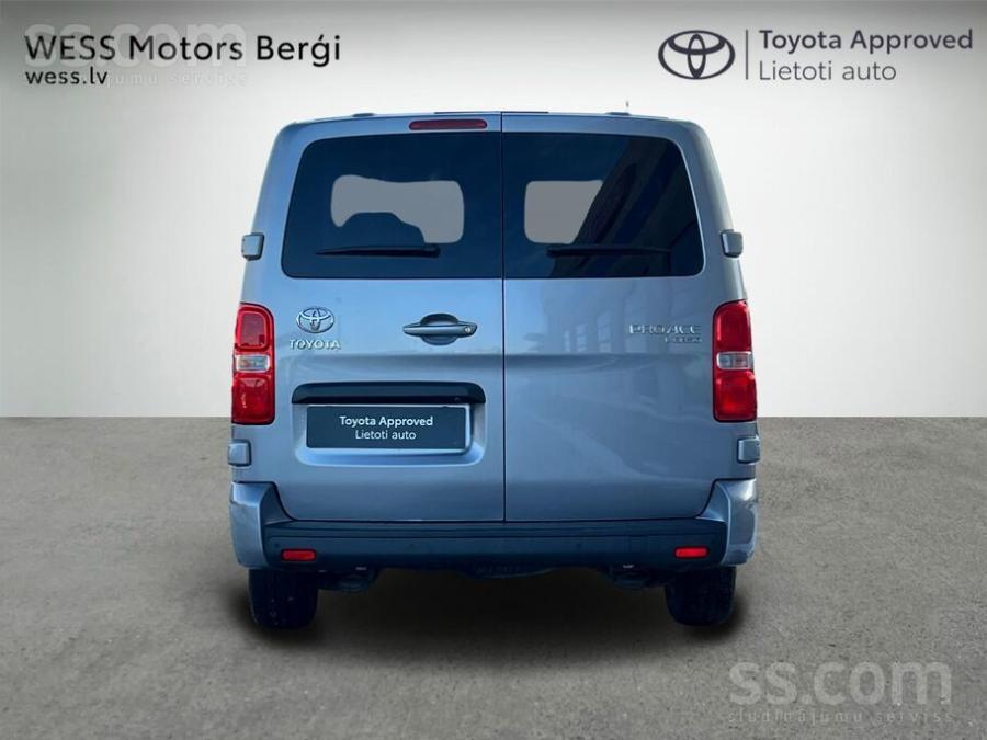Pelēks Toyota Proace 2024 Rīga, ar dzinēja tilpumu 2.00 L un nobraukumu 63 tūkst. km par 31990 €, foto 5 vietnē AUTOMOTO.COM.LV