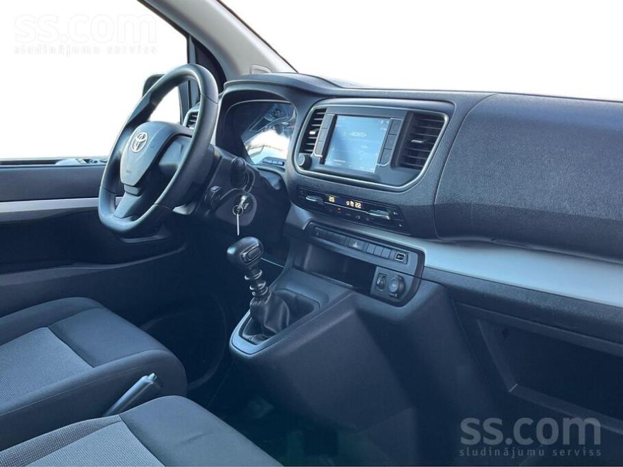 Pelēks Toyota Proace 2024 Rīga, ar dzinēja tilpumu 2.00 L un nobraukumu 63 tūkst. km par 31990 €, foto 7 vietnē AUTOMOTO.COM.LV