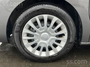 Pelēks Toyota Proace 2024 Rīga, ar dzinēja tilpumu 2.00 L un nobraukumu 38 tūkst. km par 33990 €, foto 20 vietnē AUTOMOTO.COM.LV