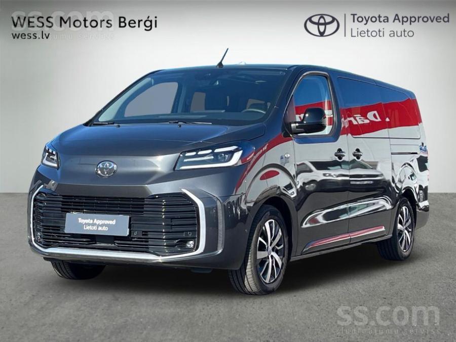 Pelēks Toyota Proace 2025 Rīga, ar dzinēja tilpumu 2.00 L un nobraukumu 13 tūkst. km par 51990 €, foto 1 vietnē AUTOMOTO.COM.LV