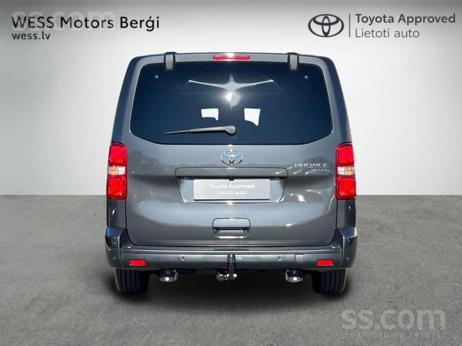 Pelēks Toyota Proace 2025 Rīga, ar dzinēja tilpumu 2.00 L un nobraukumu 13 tūkst. km par 51990 €, foto 5 vietnē AUTOMOTO.COM.LV
