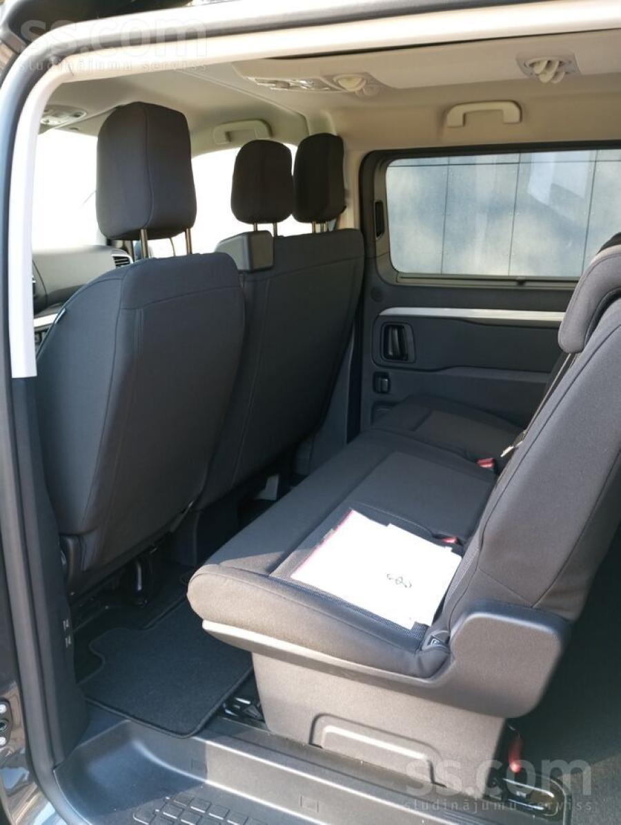 Grey Toyota Proace 2025 in Riga, with an engine capacity of 2.00 L and mileage of 0 thousand km for 45900 €, photo 14 on AUTOMOTO.COM.LV