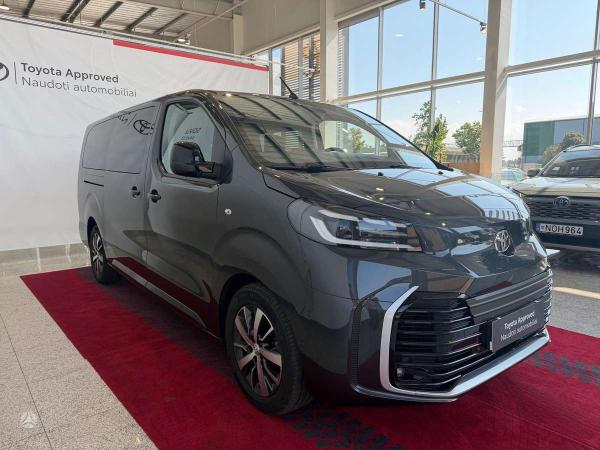 Pelēks Toyota Proace 2025 Šauļi, ar dzinēja tilpumu 2.00 L un nobraukumu 21 tūkst. km par 42900 €, foto 2 vietnē AUTOMOTO.COM.LV
