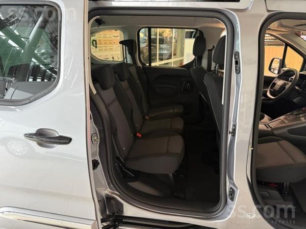 Pelēks Toyota Proace 2026 Rīga, ar dzinēja tilpumu 1.50 L un nobraukumu 0 tūkst. km par 32990 €, foto 6 vietnē AUTOMOTO.COM.LV