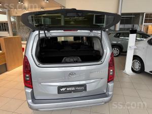 Pelēks Toyota Proace 2026 Rīga, ar dzinēja tilpumu 1.50 L un nobraukumu 0 tūkst. km par 32990 €, foto 8 vietnē AUTOMOTO.COM.LV