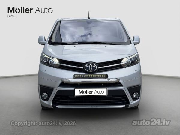 Pelēks Toyota Proace 2017 Pērnava, ar dzinēja tilpumu 2.00 L un nobraukumu 170 tūkst. km par 19500 €, foto 3 vietnē AUTOMOTO.COM.LV