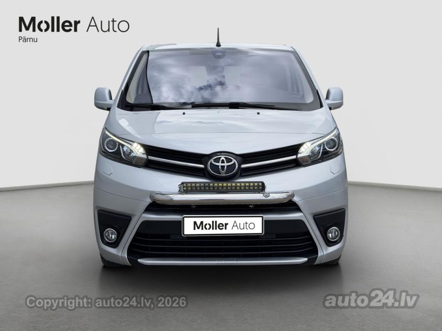 Pelēks Toyota Proace 2017 Pērnava, ar dzinēja tilpumu 2.00 L un nobraukumu 170 tūkst. km par 19500 €, foto 4 vietnē AUTOMOTO.COM.LV