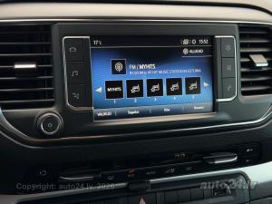 Pelēks Toyota Proace 2017 Pērnava, ar dzinēja tilpumu 2.00 L un nobraukumu 170 tūkst. km par 19500 €, foto 10 vietnē AUTOMOTO.COM.LV