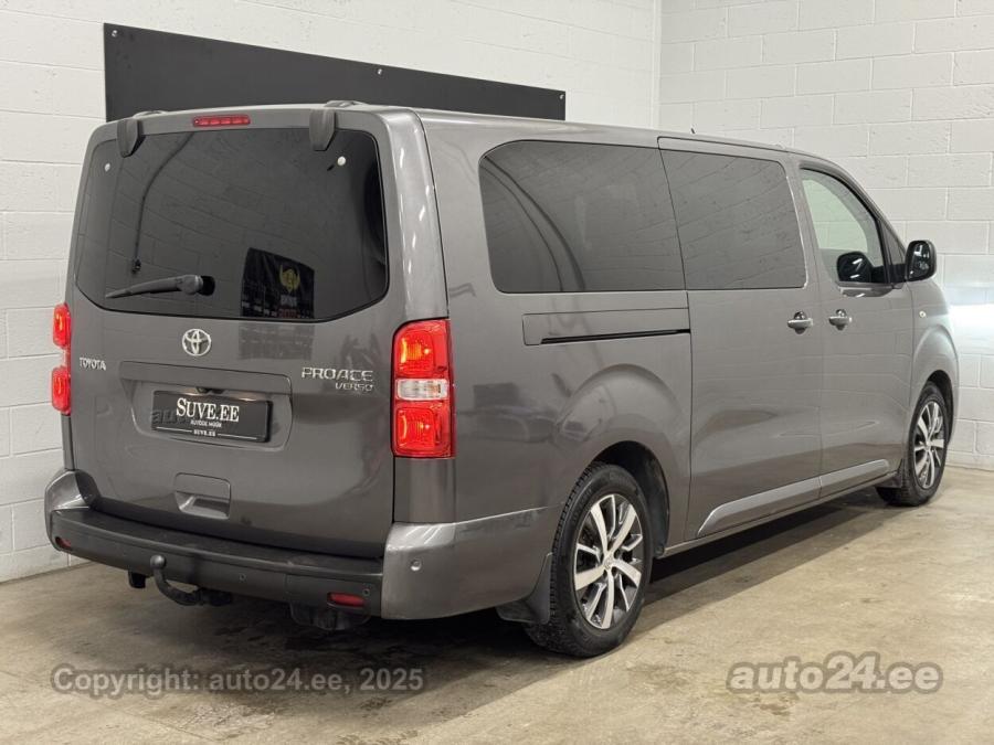 Grey Toyota Proace 2018 in Tallinn, with an engine capacity of 2.00 L and mileage of 178 thousand km for 23995 €, photo 7 on AUTOMOTO.COM.LV