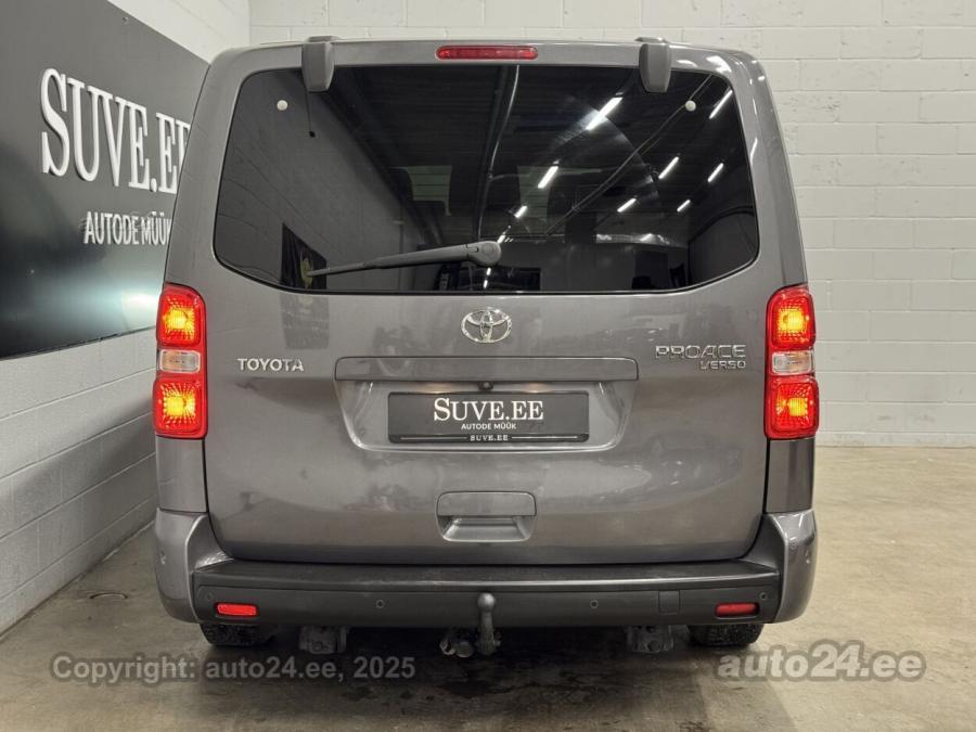 Grey Toyota Proace 2018 in Tallinn, with an engine capacity of 2.00 L and mileage of 178 thousand km for 23995 €, photo 8 on AUTOMOTO.COM.LV
