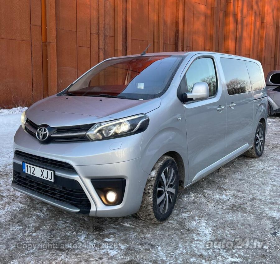 Grey Toyota Proace 2018 in Tallinn, with an engine capacity of 2.00 L and mileage of 171 thousand km for 25500 €, photo 1 on AUTOMOTO.COM.LV