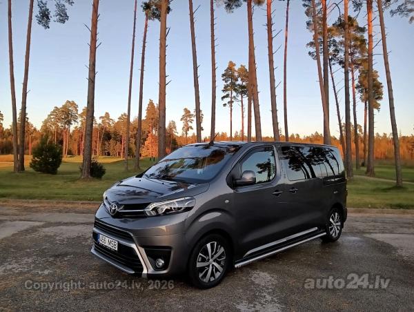 Grey Toyota Proace 2018 in Tallinn, with an engine capacity of 2.00 L and mileage of 185 thousand km for 26500 €, photo 1 on AUTOMOTO.COM.LV