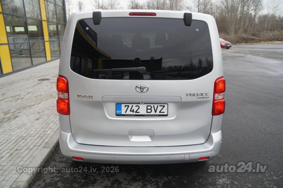 Grey Toyota Proace 2018 in Tallinn, with an engine capacity of 2.00 L and mileage of 181 thousand km for 19990 €, photo 20 on AUTOMOTO.COM.LV
