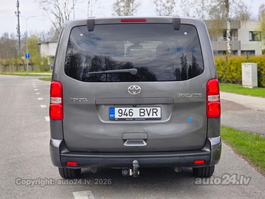 Pelēks Toyota Proace 2018 Tallina, ar dzinēja tilpumu 2.00 L un nobraukumu 274 tūkst. km par 15990 €, foto 6 vietnē AUTOMOTO.COM.LV