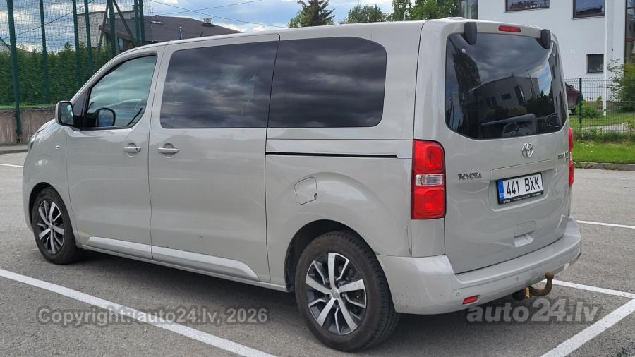 Pelēks Toyota Proace 2018 Tallina, ar dzinēja tilpumu 2.00 L un nobraukumu 174 tūkst. km par 12990 €, foto 6 vietnē AUTOMOTO.COM.LV