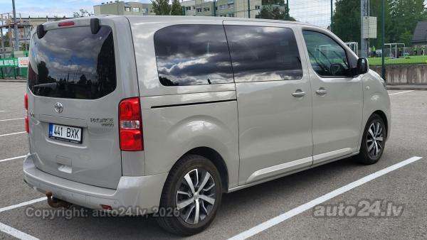 Pelēks Toyota Proace 2018 Tallina, ar dzinēja tilpumu 2.00 L un nobraukumu 174 tūkst. km par 12990 €, foto 7 vietnē AUTOMOTO.COM.LV