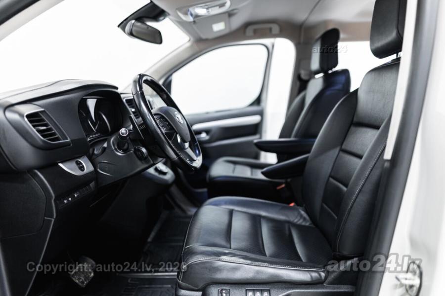 Pelēks Toyota Proace 2019 Tallina, ar dzinēja tilpumu 2.00 L un nobraukumu 147 tūkst. km par 21890 €, foto 12 vietnē AUTOMOTO.COM.LV