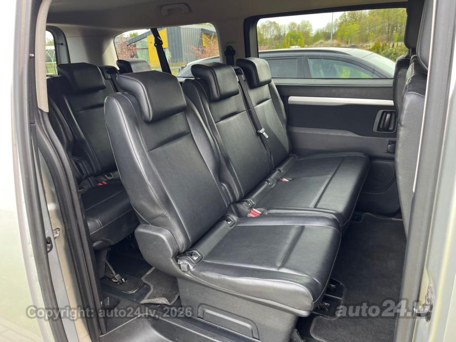Grey Toyota Proace 2019 in Tallinn, with an engine capacity of 2.00 L and mileage of 131 thousand km for 18900 €, photo 8 on AUTOMOTO.COM.LV