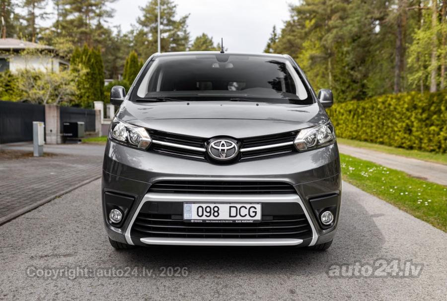 Pelēks Toyota Proace 2019 Tallina, ar dzinēja tilpumu 2.00 L un nobraukumu 79 tūkst. km par 19999 €, foto 3 vietnē AUTOMOTO.COM.LV