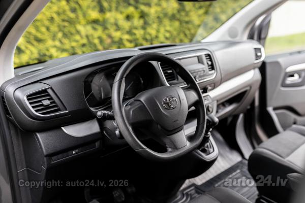 Pelēks Toyota Proace 2019 Tallina, ar dzinēja tilpumu 2.00 L un nobraukumu 79 tūkst. km par 19999 €, foto 8 vietnē AUTOMOTO.COM.LV