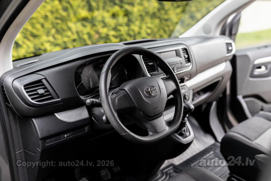 Pelēks Toyota Proace 2019 Tallina, ar dzinēja tilpumu 2.00 L un nobraukumu 79 tūkst. km par 19999 €, foto 9 vietnē AUTOMOTO.COM.LV