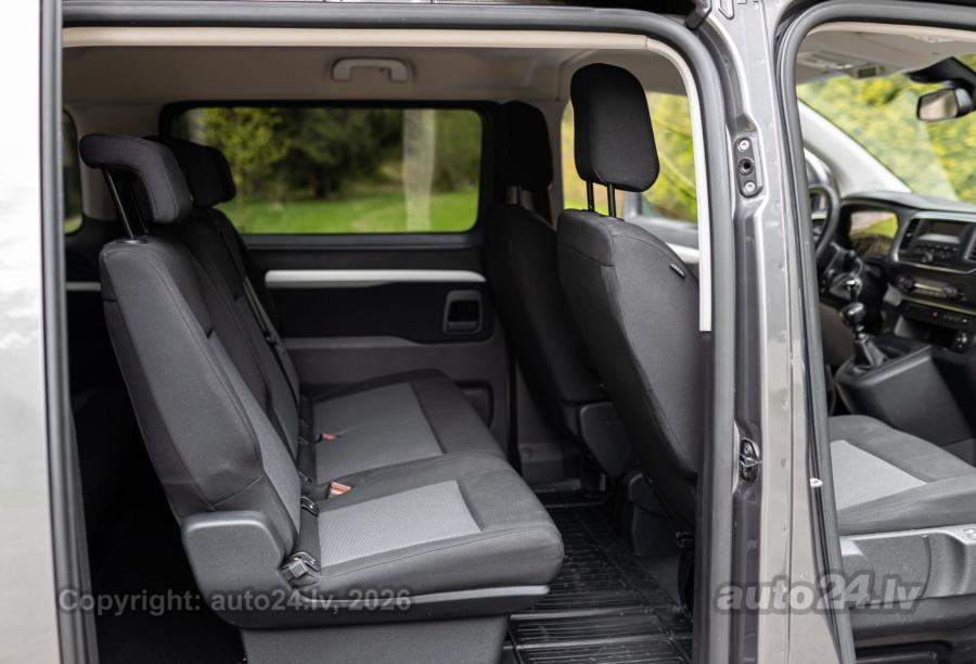 Pelēks Toyota Proace 2019 Tallina, ar dzinēja tilpumu 2.00 L un nobraukumu 79 tūkst. km par 19999 €, foto 17 vietnē AUTOMOTO.COM.LV
