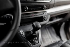 Pelēks Toyota Proace 2019 Tallina, ar dzinēja tilpumu 2.00 L un nobraukumu 79 tūkst. km par 19999 €, foto 21 vietnē AUTOMOTO.COM.LV
