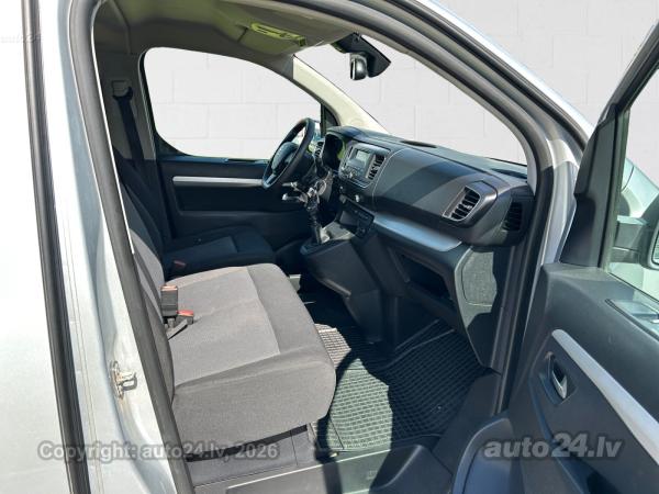 Pelēks Toyota Proace 2019 Pērnava, ar dzinēja tilpumu 2.00 L un nobraukumu 197 tūkst. km par 17500 €, foto 6 vietnē AUTOMOTO.COM.LV