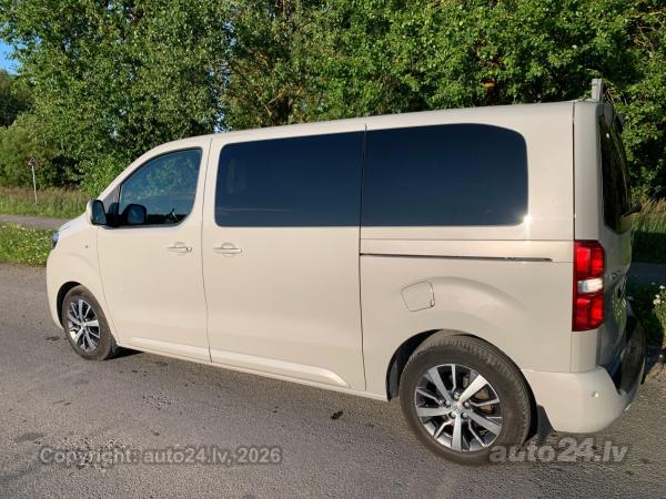 Pelēks Toyota Proace 2019 Tallina, ar dzinēja tilpumu 2.00 L un nobraukumu 155 tūkst. km par 23000 €, foto 3 vietnē AUTOMOTO.COM.LV