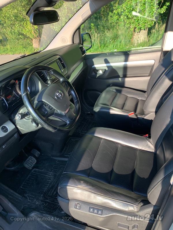 Pelēks Toyota Proace 2019 Tallina, ar dzinēja tilpumu 2.00 L un nobraukumu 155 tūkst. km par 23000 €, foto 7 vietnē AUTOMOTO.COM.LV