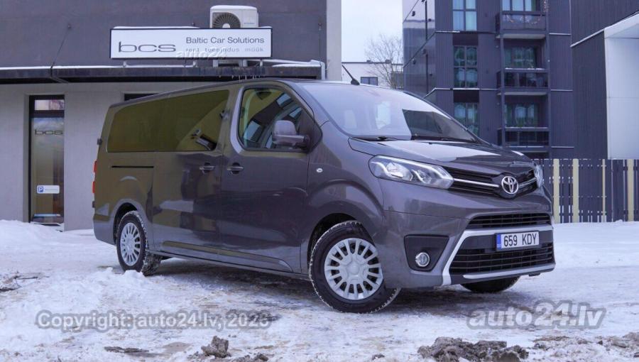 Grey Toyota Proace 2020 in Tallinn, with an engine capacity of 2.00 L and mileage of 141 thousand km for 21900 €, photo 1 on AUTOMOTO.COM.LV