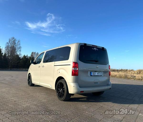 Pelēks Toyota Proace 2020 Tallina, ar dzinēja tilpumu 2.00 L un nobraukumu 86 tūkst. km par 24500 €, foto 2 vietnē AUTOMOTO.COM.LV