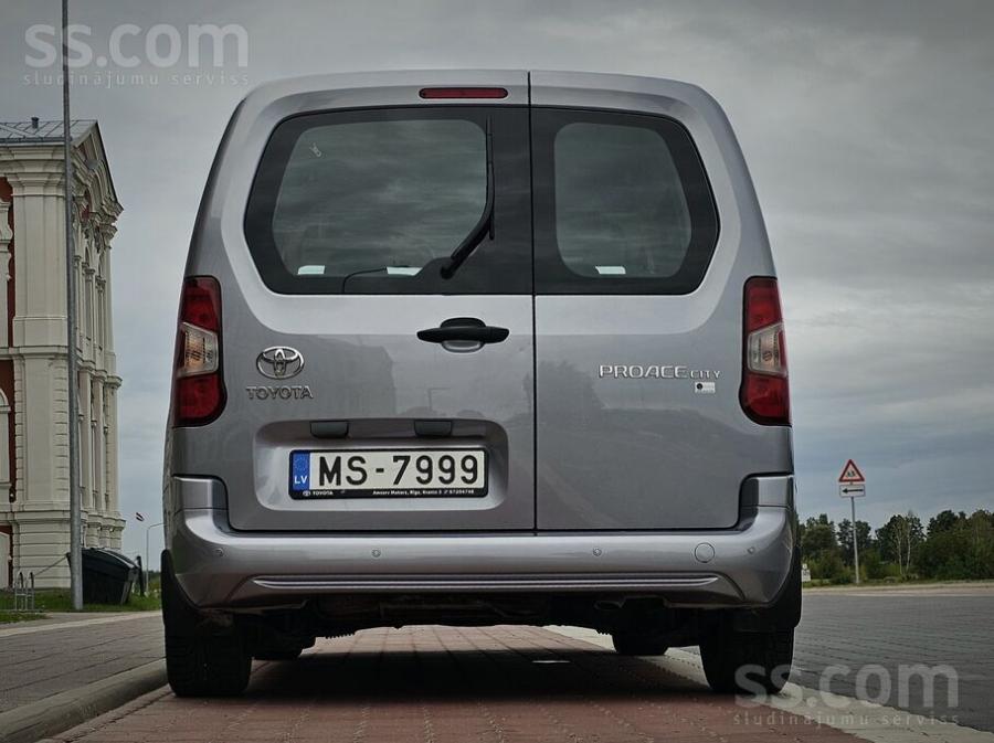 Pelēks Toyota Proace 2021 Jelgava, ar dzinēja tilpumu 1.50 L un nobraukumu 54 tūkst. km par 14000 €, foto 6 vietnē AUTOMOTO.COM.LV