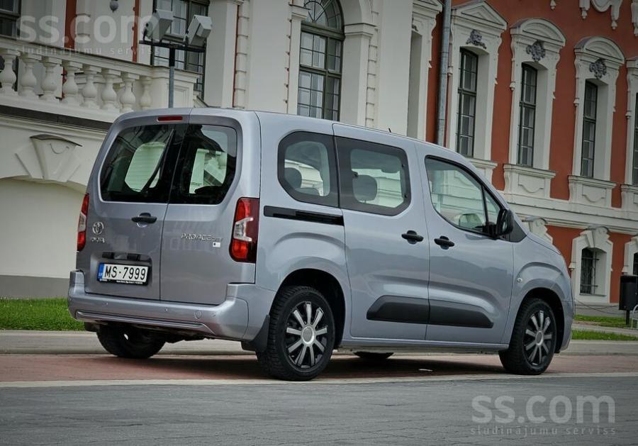 Pelēks Toyota Proace 2021 Jelgava, ar dzinēja tilpumu 1.50 L un nobraukumu 54 tūkst. km par 14000 €, foto 7 vietnē AUTOMOTO.COM.LV